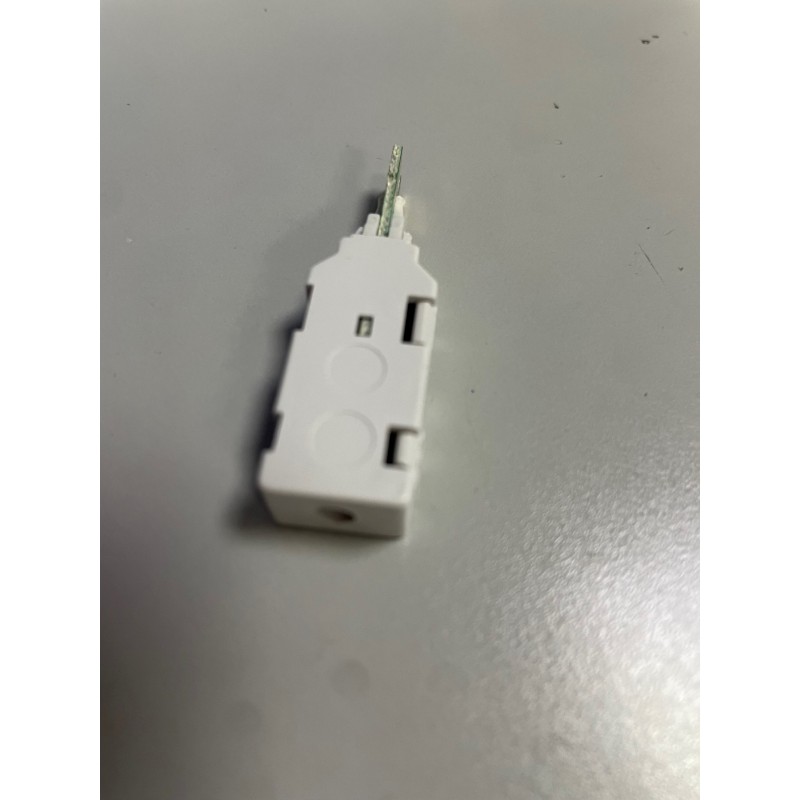 CONECTOR TETRAPOLAR CORTE Y PRUEBA KRONE (clavija de 4 polos)